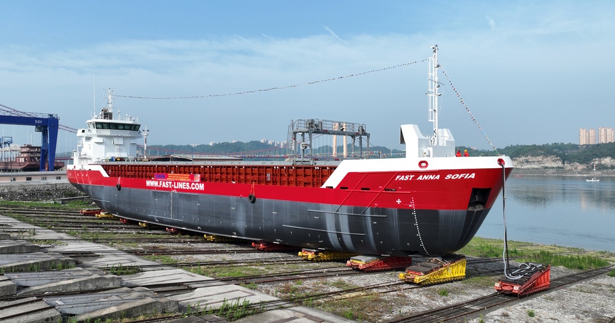 cf-3850-fast-anna-sofia.jpg?width=1200&height=630&v=1dbdacec0cd74d0